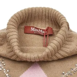 Max Mara High Neck Long-sleeved Jumper With Embellished Logo Detail - Nude