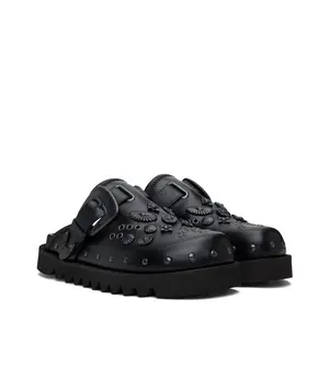TOGA VIRILIS Round Toe Flat Mules With Rivet Detailing - Black