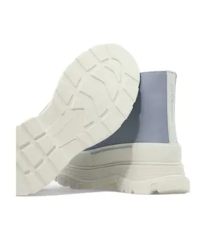 Alexander McQueen Treadslick Lace-up High Top Boots