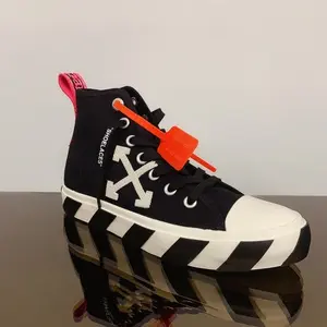 Off-White Arrow Stripe High Top Sneakers - Black