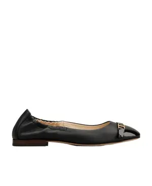 TOD'S Ballerina Flats With Gold Logo Detail - Black