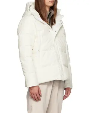 Canada Goose Humanature Wyndham Down Jacket - White