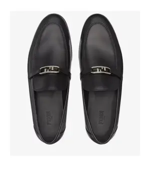 Fendi O'lock Slip-on Loafers - Black
