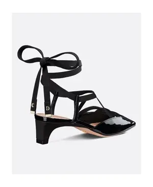 Dior D-envol Lace-up Pump