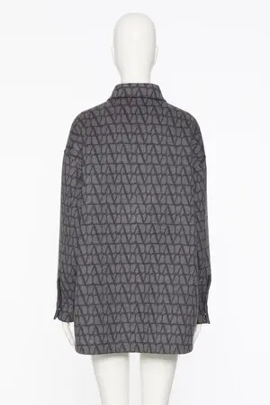 Valentino Garavani Toile Iconographe Curved Hem Reversible Shirt