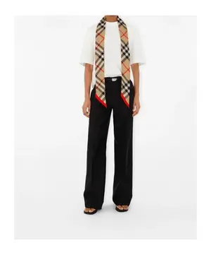 Burberry House Checked Contrasted-trim Scarf