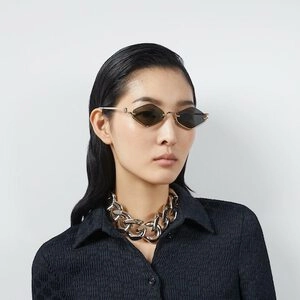 Gucci Geometric Frame Sunglasses - Black