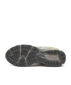NEW BALANCE 1906 Logo Patch Sneakers - Gray