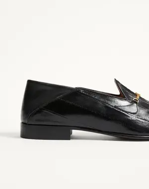 Valentino Garavani Patent Leather Vlogo Chain Loafers