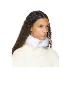 We11Done Faux Fur Collar - White