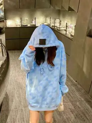 We11Done Hooded Printed Sweater
