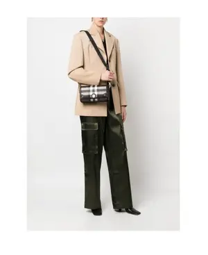 Burberry Note Logo Buckle Fastening Crossbody Bag - Black