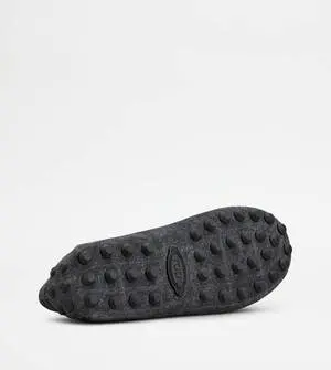 TOD'S Round-toe Slip-on Loafers - Blue