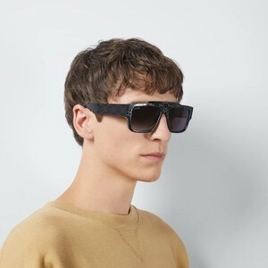 Gucci Square Frame Sunglasses - Black