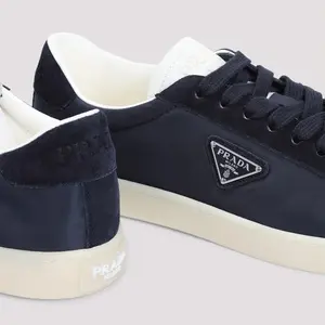 Prada Logo Plaque Lace-up Sneakers - Blue