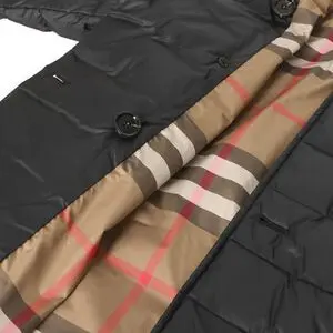 Burberry Long-sleeved Quilted Down Jacket With Belt