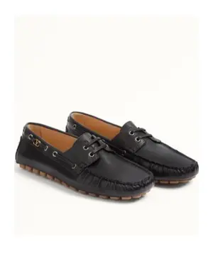 Valentino Garavani Lace-up Boat Shoes - Black