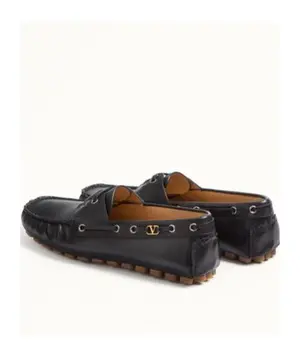 Valentino Garavani Lace-up Boat Shoes - Black
