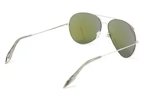 Victoria Beckham Classic Pilot Style Sunglasses