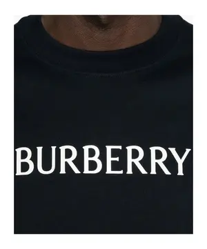 Burberry Logo Printed Crewneck T-shirt - Navy