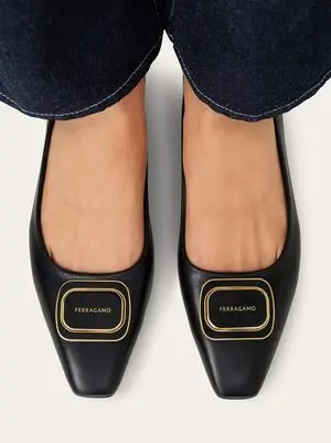 FERRAGAMO Vara Plate Ballet Flats - Black