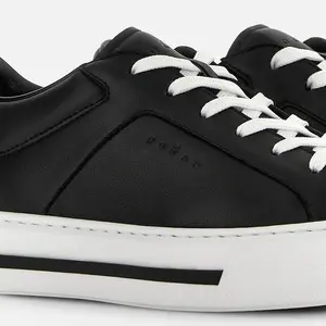Hogan Rebel Lace-up Sneakers With Colorblock Detail - Black
