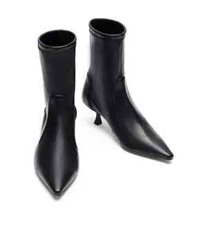 STUART WEITZMAN Pointed Toe Sculptural Heel Boots - Black