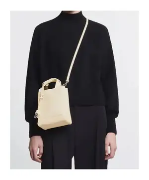 Hogan Logo Embossed Top Handle Bag - Ivory