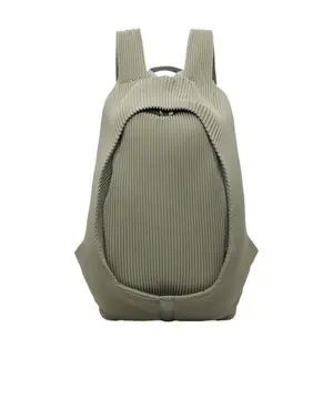 Issey Miyake Pleated Backpack - Green