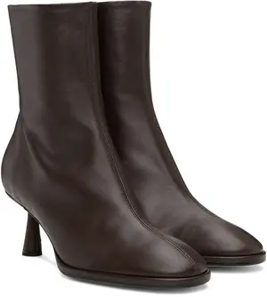 AeydĒ Dorothy Pointed Toe Ankle Boots