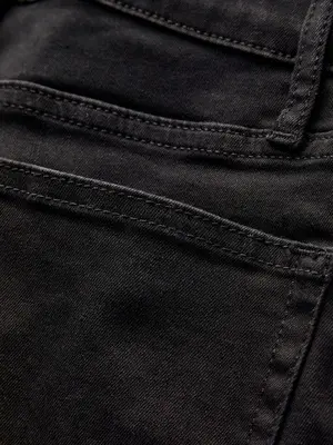 FRAME Frayed Hem Jeans