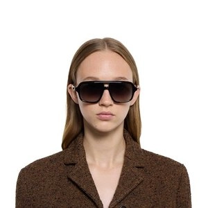 Gucci Navigator Frame Sunglasses