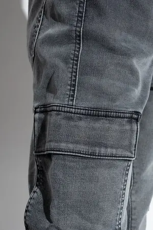 DIESEL® 2051 D-ursy Mid-rise Slim-leg Jeans - Gray
