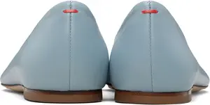 AeydĒ Ellie Almond-toe Flats