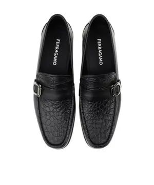FERRAGAMO Alligator And Calf Leather Loafer With Gancini Ornament - Black