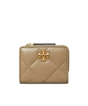 Tory Burch Kira Logo Plaque Quilted Wallet - Taupe Oak