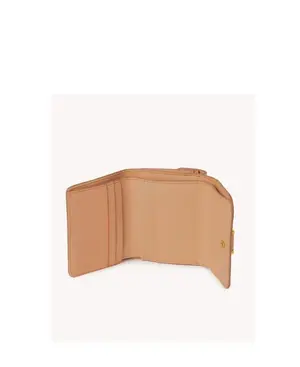 Chloé Logo Engraved Tri-fold Wallet - Nude