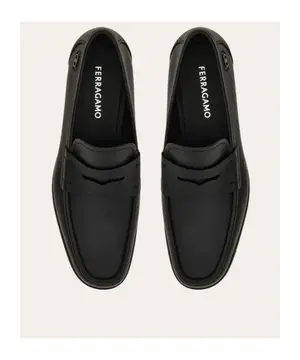FERRAGAMO Penny Loafer