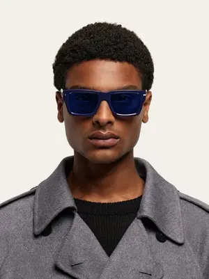 FERRAGAMO Geometric Frame Sunglasses - Blue