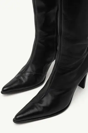 MAISON MARGIELA Pointed-toe High Heel Boots - Black