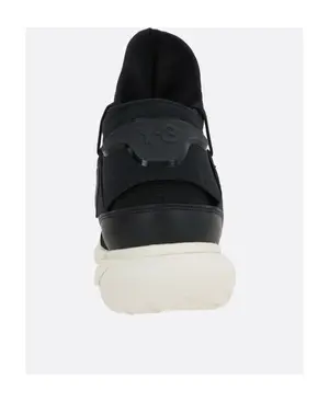 Y3 Qasa Round Toe Sneakers - Black