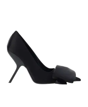FERRAGAMO Erica Asymmetric Bow Pumps