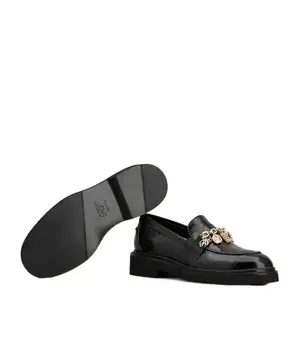 ROGER VIVIER Viv Rangers Chain-embellished Loafers