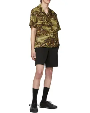 Givenchy Label Patch Chino Shorts - Black