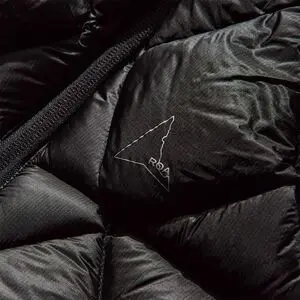 ROA Hooded Quilted Vest - Black