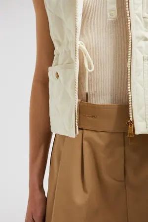 Moncler Vigny Diamond-quilted Padded Gilet - Beige