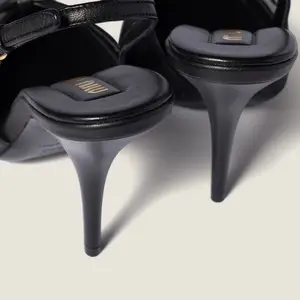 Miu Miu Leather Slingback Pumps With Bow Detailing - Black