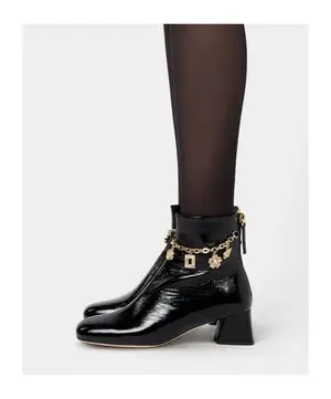 ROGER VIVIER Tres Vivier Ankle Boots With Crystal Embellishments