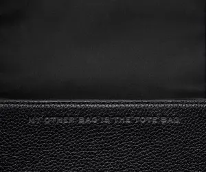 Marc Jacobs The Mini Crossbody Bag - Black