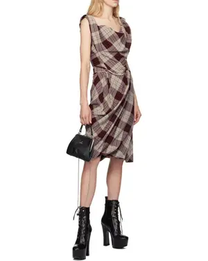 VIVIENNE WESTWOOD Orb Plaque Chain-linked Clutch Bag